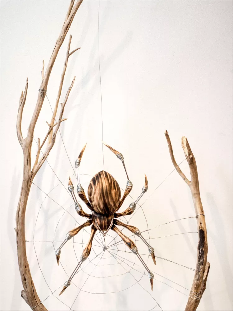 How Georgie Seccull Turns Steel into Life: The Art of Fluid Metal ...